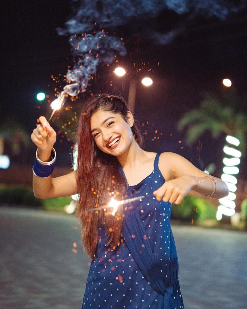 How Amulya Rattan Rose to Fame At a Young Age!