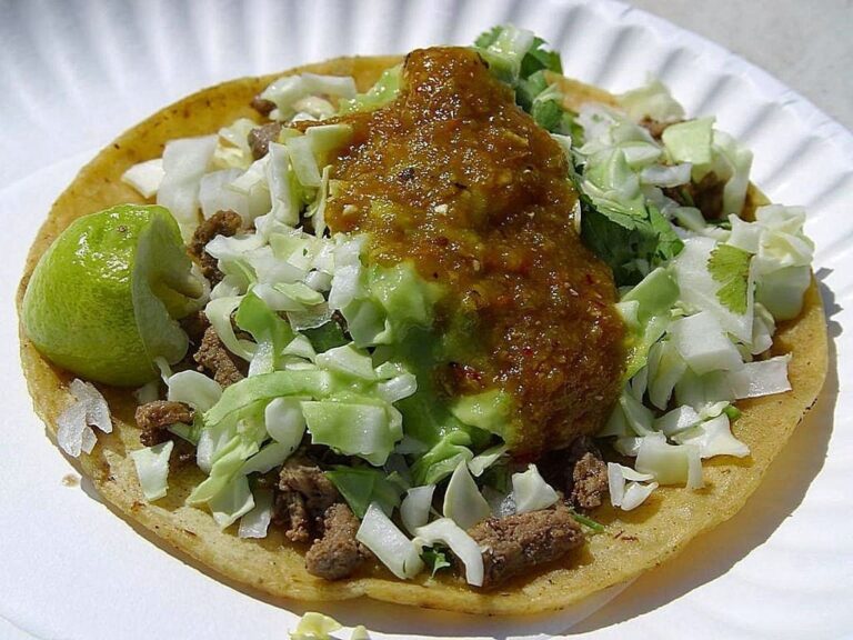 Huaraches Mexican Food: Recipe, Ingredients, and Its Health Benefits ...