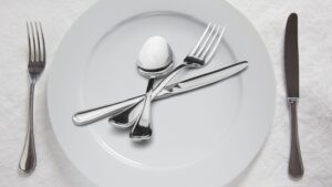 Knife and Fork Etiquette: A Guide to Proper Dining Manners