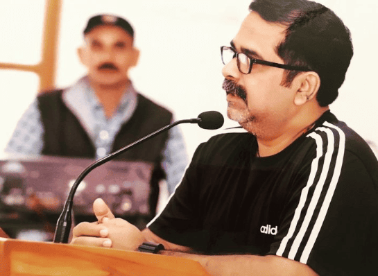 Avadh Ojha Sir's Biography, Age, Family, Education, and Net Worth